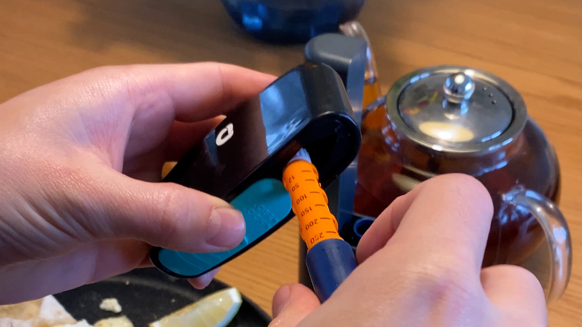 DIAVY Pen & Needle case - the solutions to daily needs.